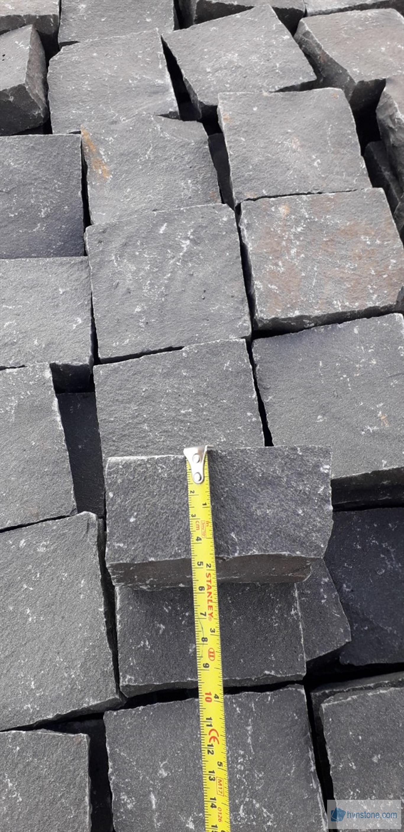 Basalt Cubes / Cobbles