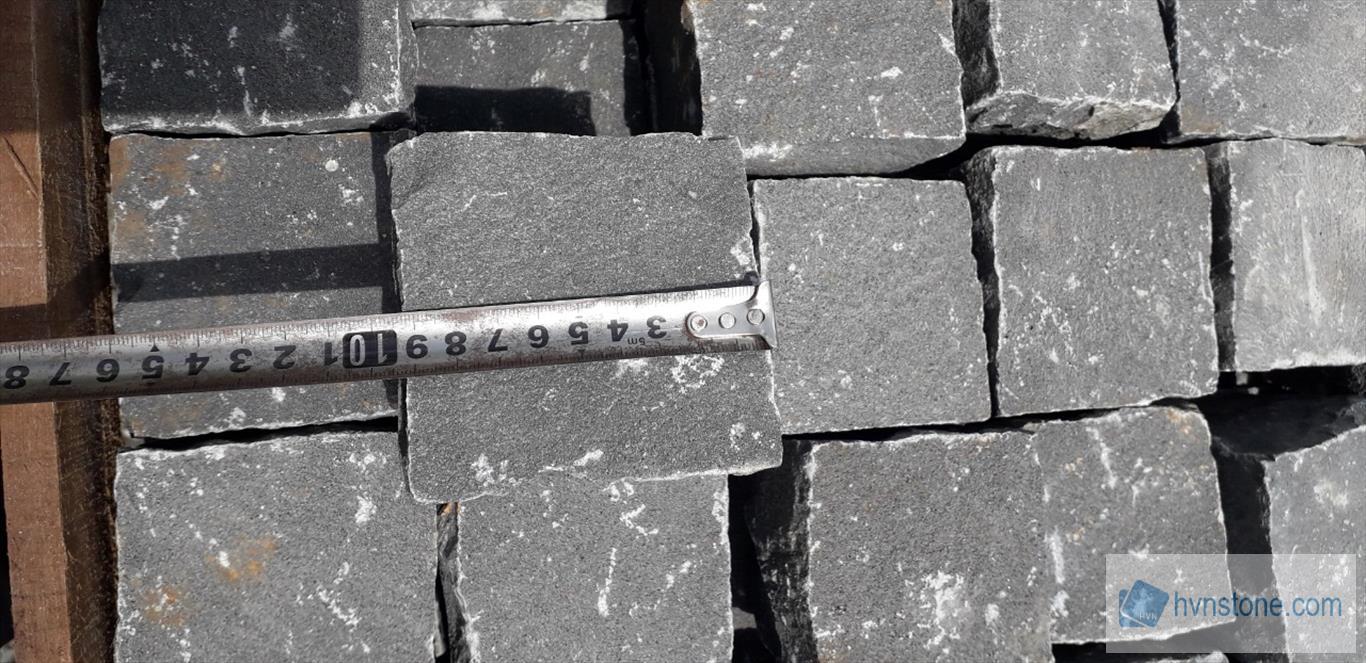 Basalt Cubes / Cobbles