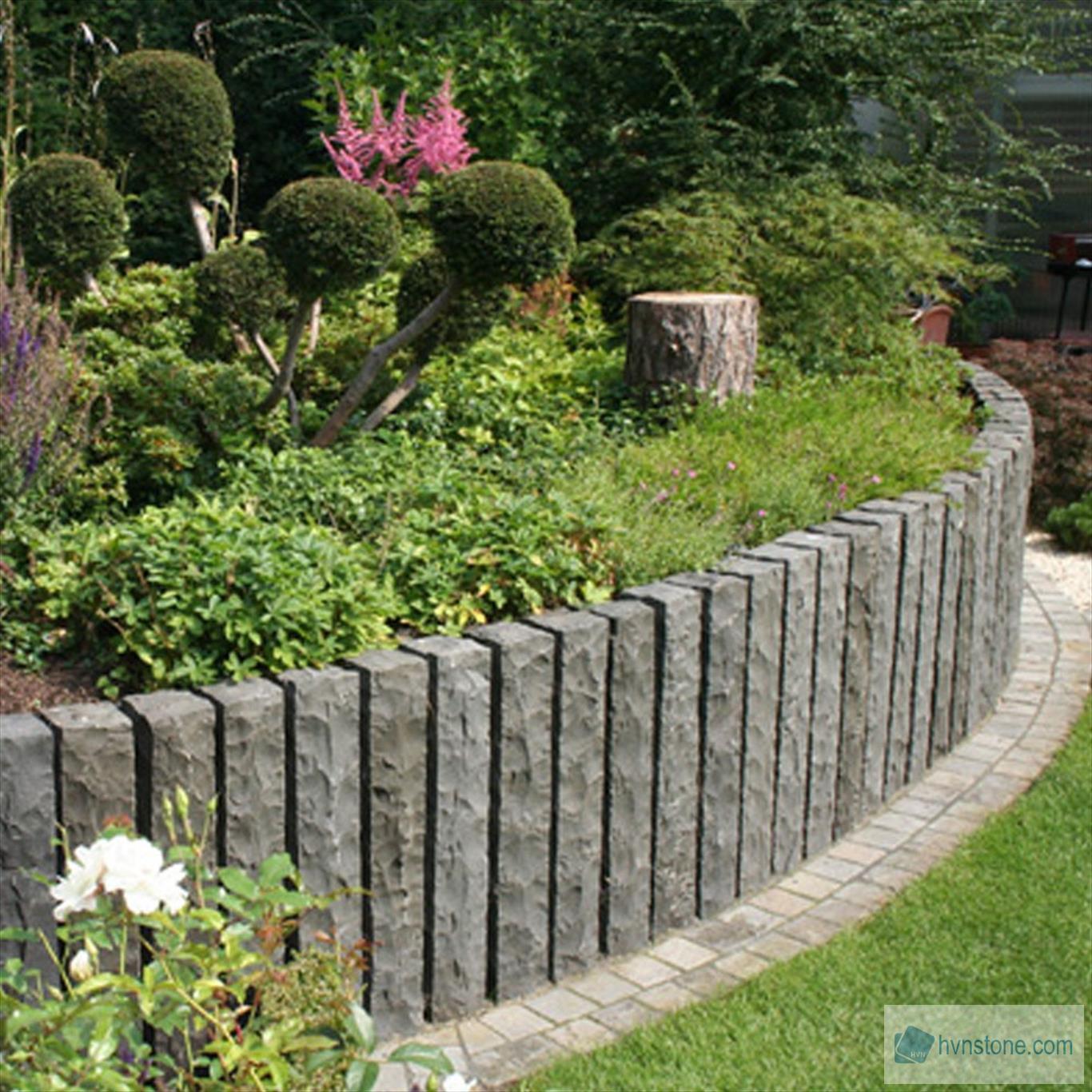 Black Basalt Palisades / Kerbs