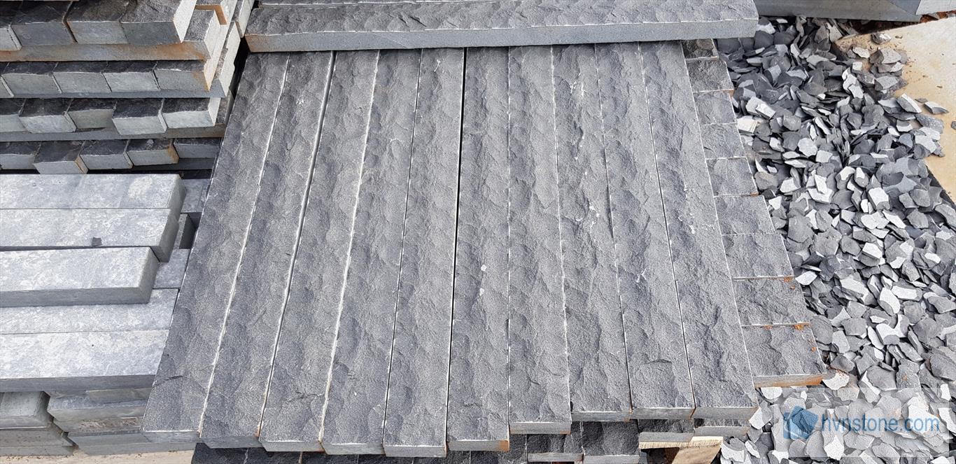 Black Basalt Wall Stone / Bricks